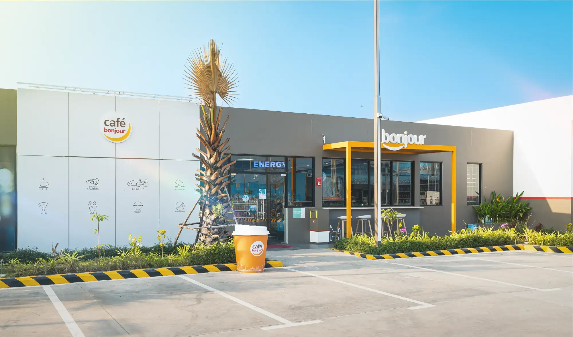 Service Station | TotalEnergies Cambodia